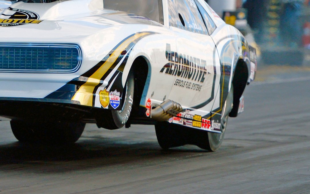 What Causes Tire Shake in Drag Racing