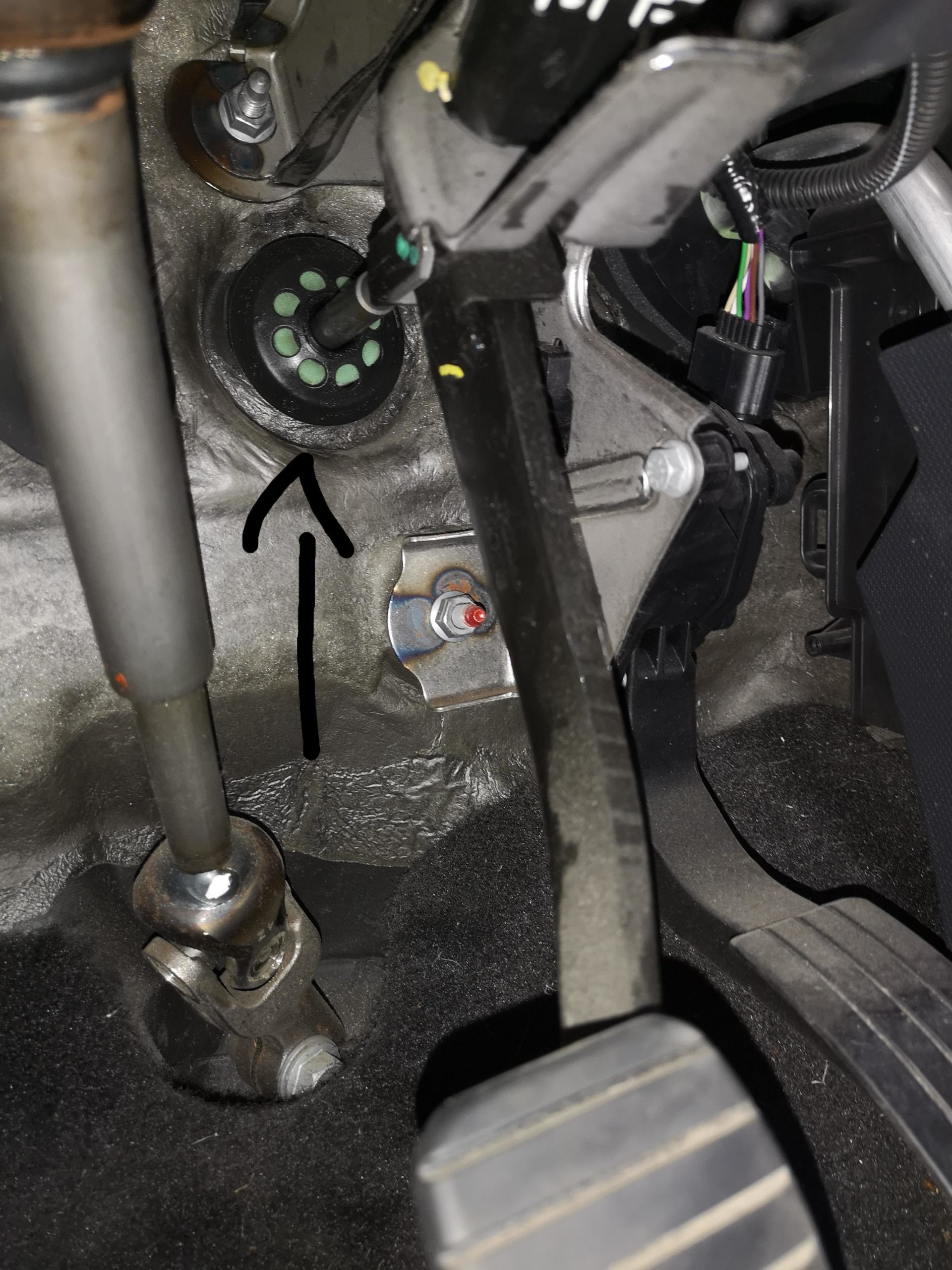 Why Does My Brake Pedal Squeak When I Release It? - Car News Box